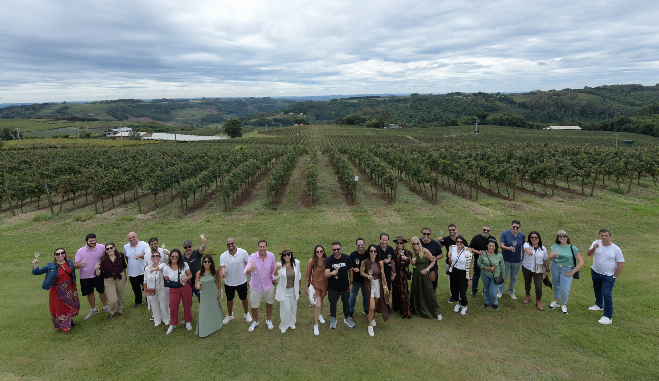 EZZE celebra sucesso da campanha Velocidade Máxima e premia corretores ...